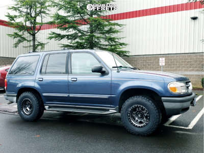 BFGoodrich All Terrain TA KO2 30x9.50R15 | BFG64055 | Custom Offsets