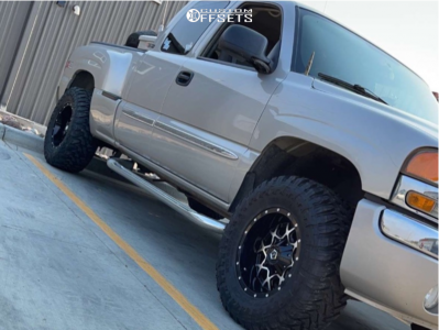 2004 GMC Sierra 1500 Wheel Offset Aggressive > 1" Outside Fender ...