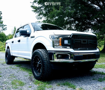 2018 Ford F-150 with 20x10 -19 Hardrock Affliction H700 and 35/12.5R20 ...