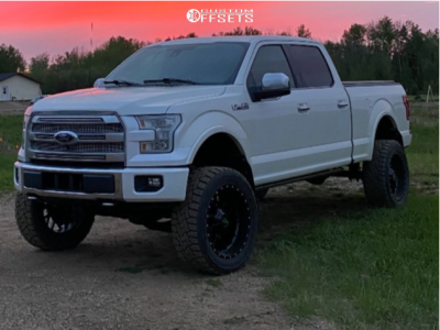 2016 Ford F-150 with 22x10 -24 Moto Metal Mo986 and 35/12.5R22 Toyo ...