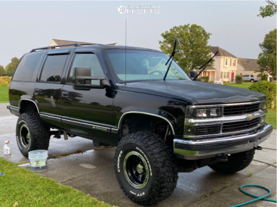 1999 Chevrolet Tahoe with 16x10 0 Alloy Ion 174 and 315/75R16 Cooper ...
