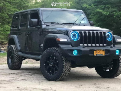 2020 Jeep Wrangler with 17x10.5 0 Raceline Assault and 33/12.5R17 ...