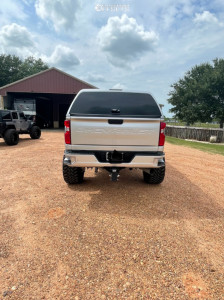 2021 Chevrolet Silverado 2500 HD with 24x14 -76 Fuel Contra and 375 ...