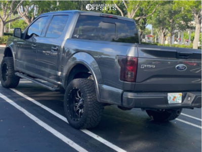 2017 Ford F-150 with 20x10 -24 Fuel Vandal and 33/12.5R20 Nitto Ridge ...