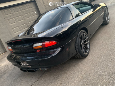 1999 Chevrolet Camaro with 19x8.5 35 XXR 559 and 295/35R19 Michelin ...