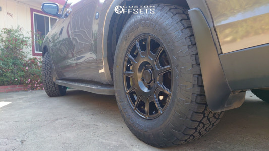 2017 Toyota Highlander with 17x7.5 40 Motegi Mr139 and 255/70R17 Toyo ...