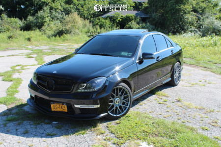 2014 Mercedes-Benz C300 with 18x8.5 35 Rotiform Rse and 225/40R18 ...