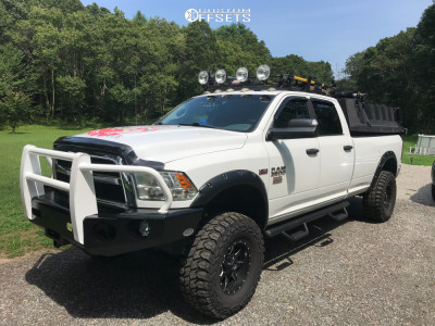 2014 Ram 3500 Wheel Offset Aggressive > 1" Outside Fender Suspension ...