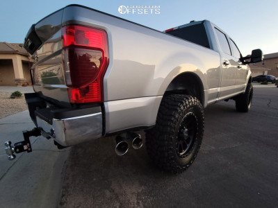 2020 Ford F-250 Super Duty with 20x10 -24 Method Mr605 and 37/12.5R20 ...