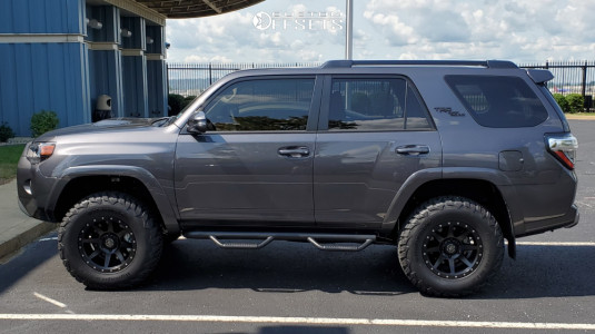 2021 Toyota 4Runner with 17x8.5 0 Icon Alloys Rebound and 285/75R17 ...