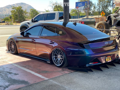 2020 Hyundai Sonata with 19x8.5 40 Rotiform Rse and 225/35R19 ...