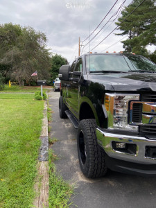 2018 Ford F-250 Super Duty with 20x10 -24 Moto Metal Mo992 and 35/12 ...