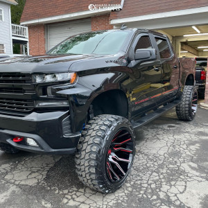 2021 Chevrolet Silverado 1500 | Custom Offsets