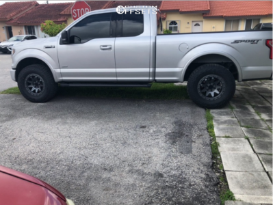 2017 Ford F-150 with 18x9 18 Method Mr317 and 33/12.5R18 Falken ...