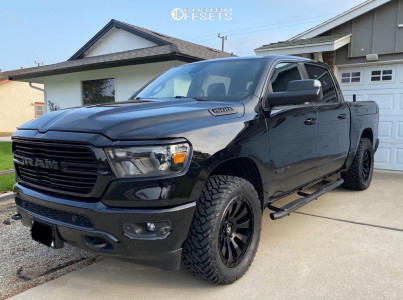 2019 Ram 1500 with 20x9 1 Fuel Tactic and 33/12.5R20 Fuel Gripper Mt ...