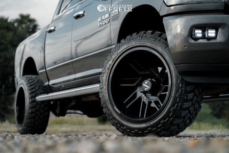 2017 Ram 1500 with 22x12 -51 ARKON OFF-ROAD DaVinci and 35/12.5R22 Fury ...