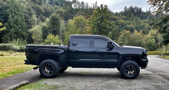 2018 Chevrolet Silverado 1500 with 18x9 -12 Fuel Beast and 295/70R18 ...
