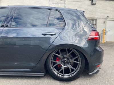 2015 Volkswagen GTI with 18x8.5 43 Konig Ampliform and 235/40R18 ...