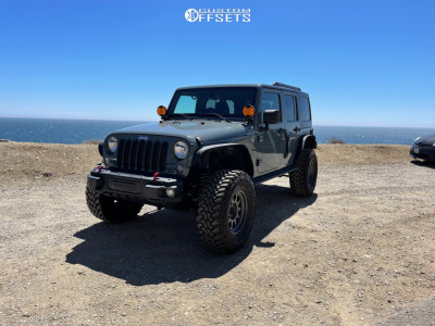 2016 Jeep Wrangler with 17x8.5 0 Method Mr316 and 35/12.5R17 Toyo Tires ...