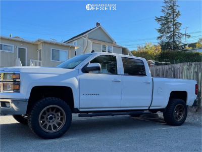 2014 Chevrolet Silverado 1500 with 20x10 -24 Method Nv and 33/12.5R20 ...