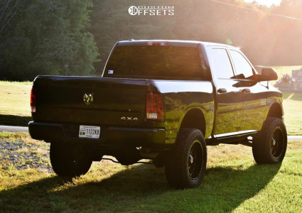 2014 Ram 1500 with 22x12 -44 Scorpion Sc18 and 35/12.5R22 Goodyear All ...