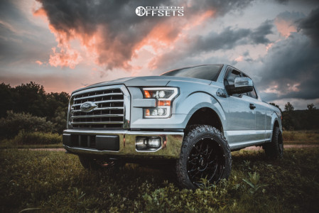 2016 Ford F-150 with 20x10 -24 Vision Rocker 412 and 33/11.5R20 Venom ...