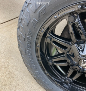 2002 Chevrolet Silverado 2500 HD with 20x10 -24 Fuel Hostage D625 and ...