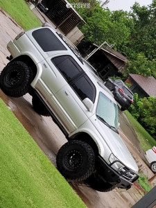 2000 Toyota 4Runner with 16x10 -44 Pro Comp Series 252 and 315/75R16 ...