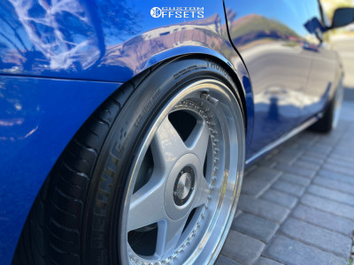 2016 Nissan Versa with 17x8.5 25 Avant Garde M240 and 195/65R17 Delinte ...