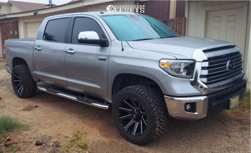 2019 Toyota Tundra with 20x10 -18 Fuel Contra and 33/11.5R20 Kenda ...