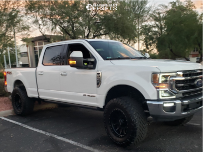 2020 Ford F-250 Super Duty with 20x10 -24 Method Mr605 and 37/13.5R20 ...