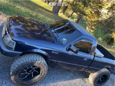 2000 Ford Ranger with 20x12 -53 Vision Prowler and 35/12.5R20 Toyo ...