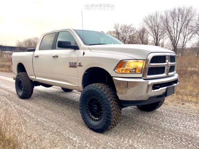 2018 Ram 2500 with 17x8.5 0 Method Nv and 37/13.5R17 Toyo Tires Open ...