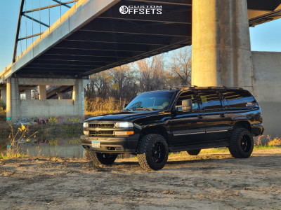 2003 Chevrolet Suburban 1500 with 20x12 -44 Moto Metal Mo962 and 305 ...
