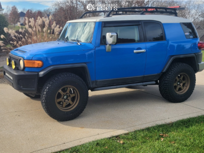 2007 Toyota FJ Cruiser with 17x8.5 -12 MST Time Attack and 35/10.5R17 ...