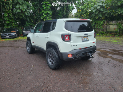 2016 Jeep Renegade with 17x8 30 Vision Flow and 31/10.5R17 Radar ...