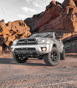 2007 Toyota 4Runner with 17x8.5 -10 9SiX9 SIX-1 and 33/12.5R17 ...