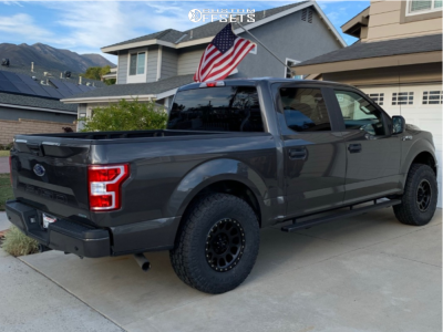 2018 Ford F-150 with 17x8.5 0 Method Mr305 and 35/12.5R17 Toyo Tires ...