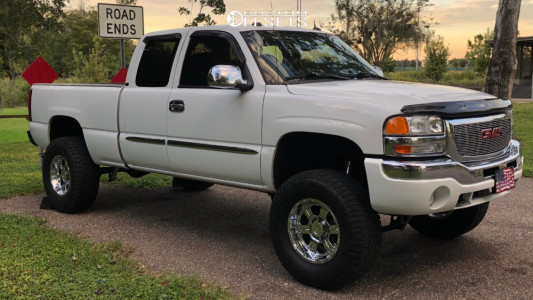 2004 GMC Sierra 1500 with 17x10 24 Pro Comp Series 89 and 35/12.5R17 ...