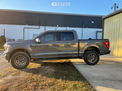 2021 Ford F-150 with 20x9 1 Fuel Tech and 31/10.5R20 Nitto Terra ...