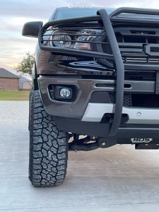 2019 Ford Ranger with 18x9 2 Moto Metal N/a and 295/11.5R18 Falken A/t3 ...