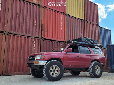 1998 Toyota 4Runner with 17x9.5 -18 Pro Comp Series 89 and 35/12.5R17 ...