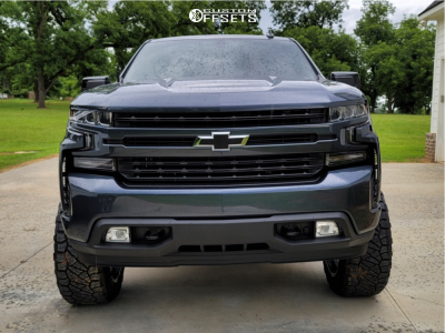 2021 Chevrolet Silverado 1500 with 22x12 44 Tuff T4b and 35/12.5R22 ...