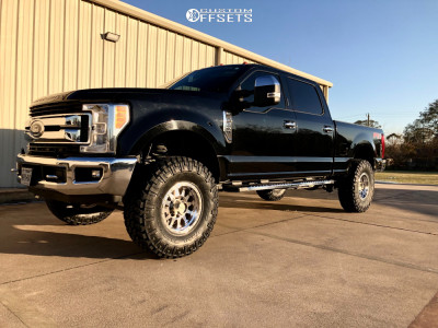 2017 Ford F-250 Super Duty with 17x8.5 0 Method Double Standard and 37/ ...