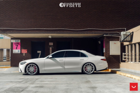 2022 Mercedes-Benz S580 with 22x9 25 Vossen HF-4T and 255/30R22 ...