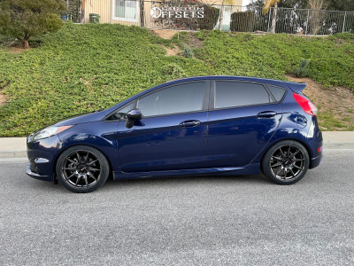 2016 Ford Fiesta with 17x7.5 40 XXR 527 and 205/40R17 Nitto Neo Gen and ...