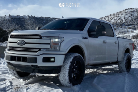 2018 Ford F-150 with 20x10 -24 Fuel Hammer and 33/12.5R20 Fuel Gripper ...