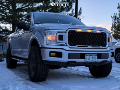 2018 Ford F-150 with 17x8.5 0 Method Mr316 and 315/70R17 Cooper ...