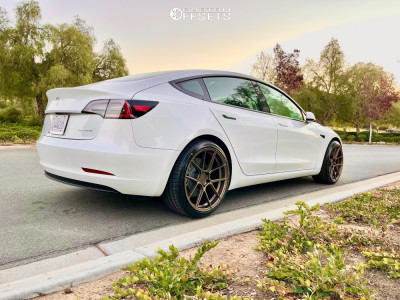 2021 Tesla 3 with 20x10 25 Ferrada F8-fr8 and 255/35R20 Falken Azenis ...