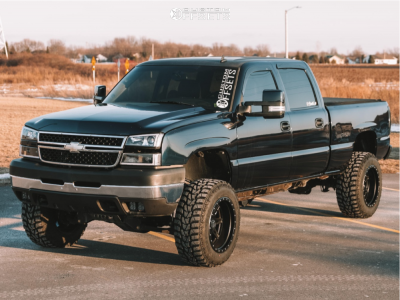 2007 Chevrolet Silverado 2500 HD Classic with 20x12 -44 Anthem Off-Road ...